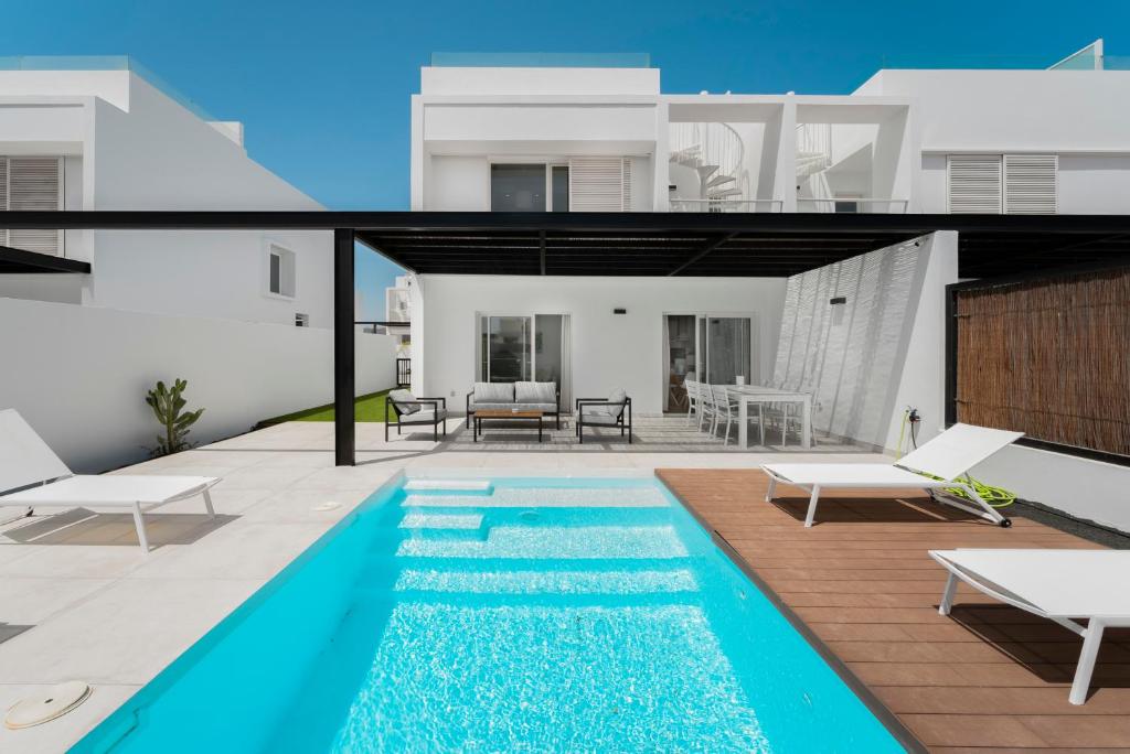 Villa Geca Ideal villa with private pool, Playa Blanca (updated prices ...