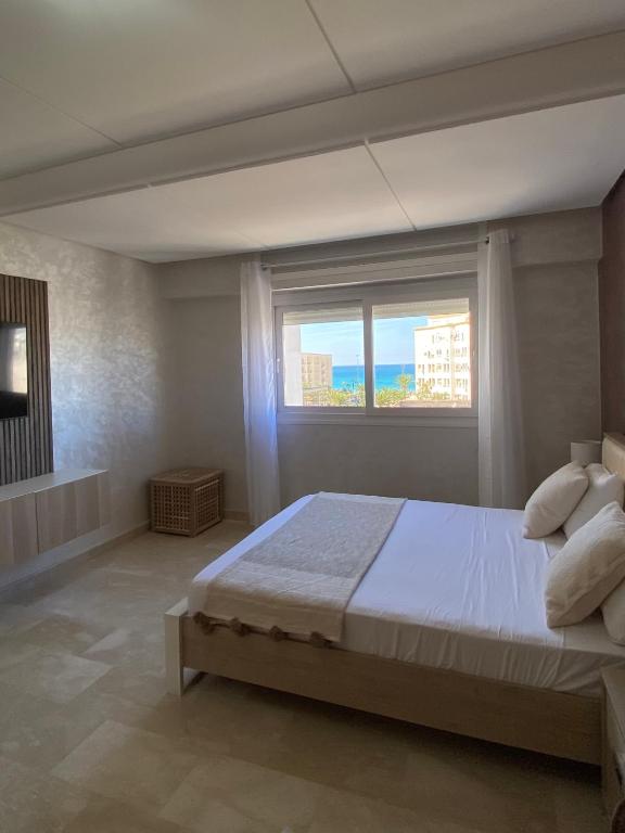 Studio sur la corniche de Tanger avec vue sur la mer, Tangier (updated ...