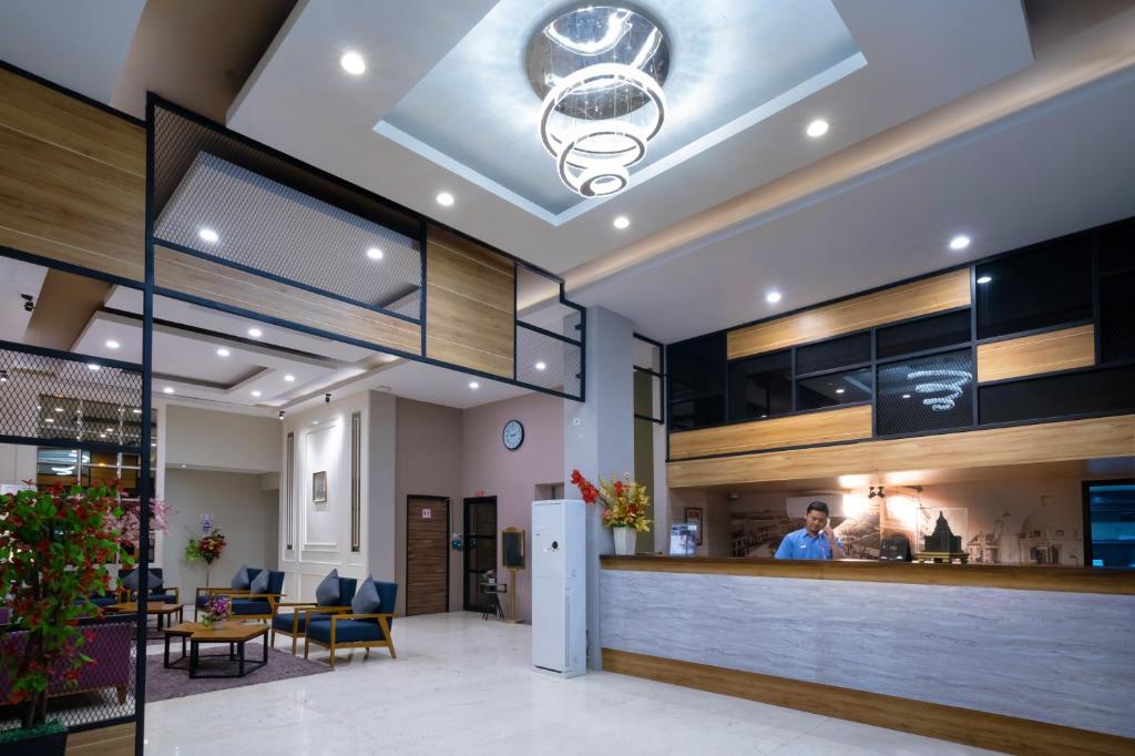 Triizz Hotel Semarang, Semarang (updated prices 2026)