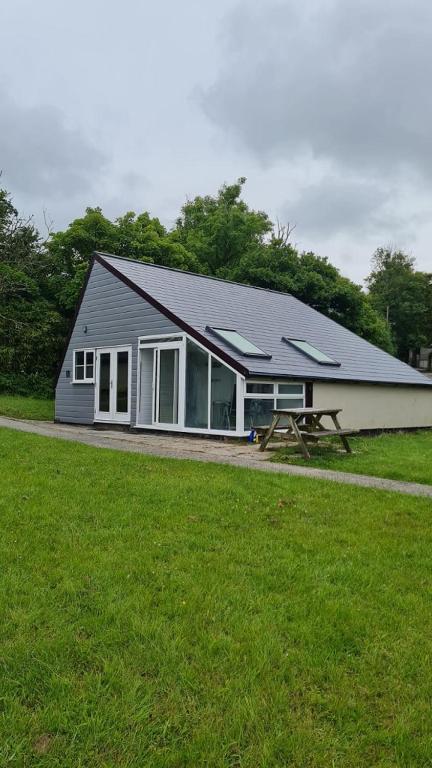 8 The Coombe, Kilkhampton (updated prices 2025)