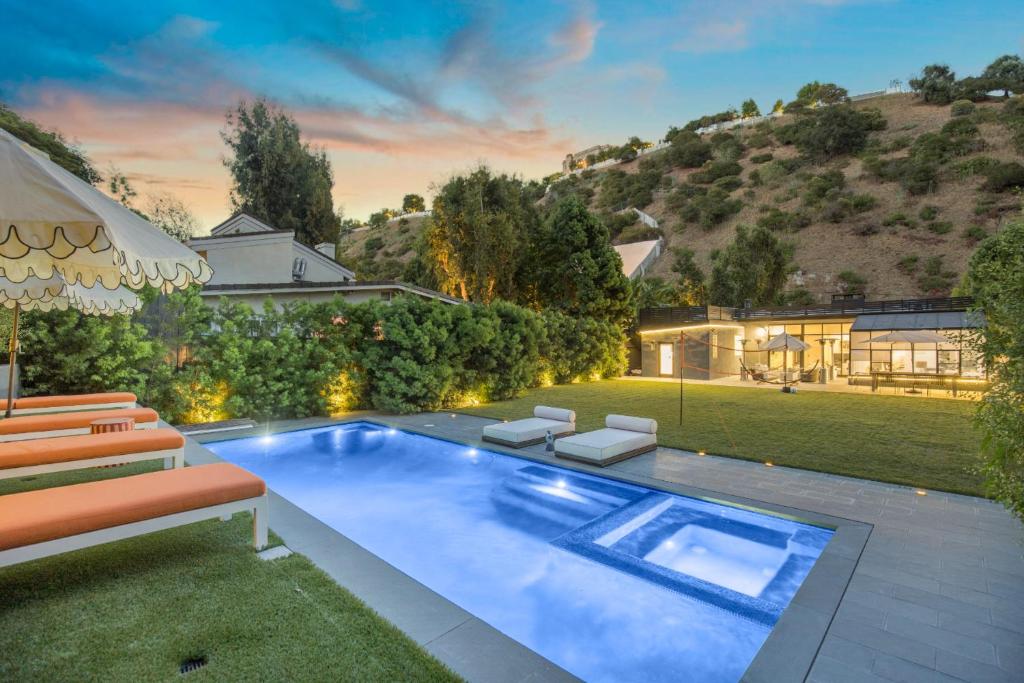 Franklin Canyon, Los Angeles (updated prices 2025)