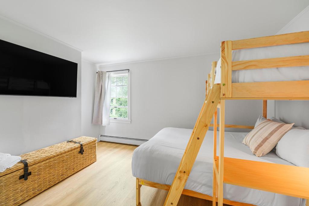 Aspen at Manchester, Manchester (updated prices 2025)