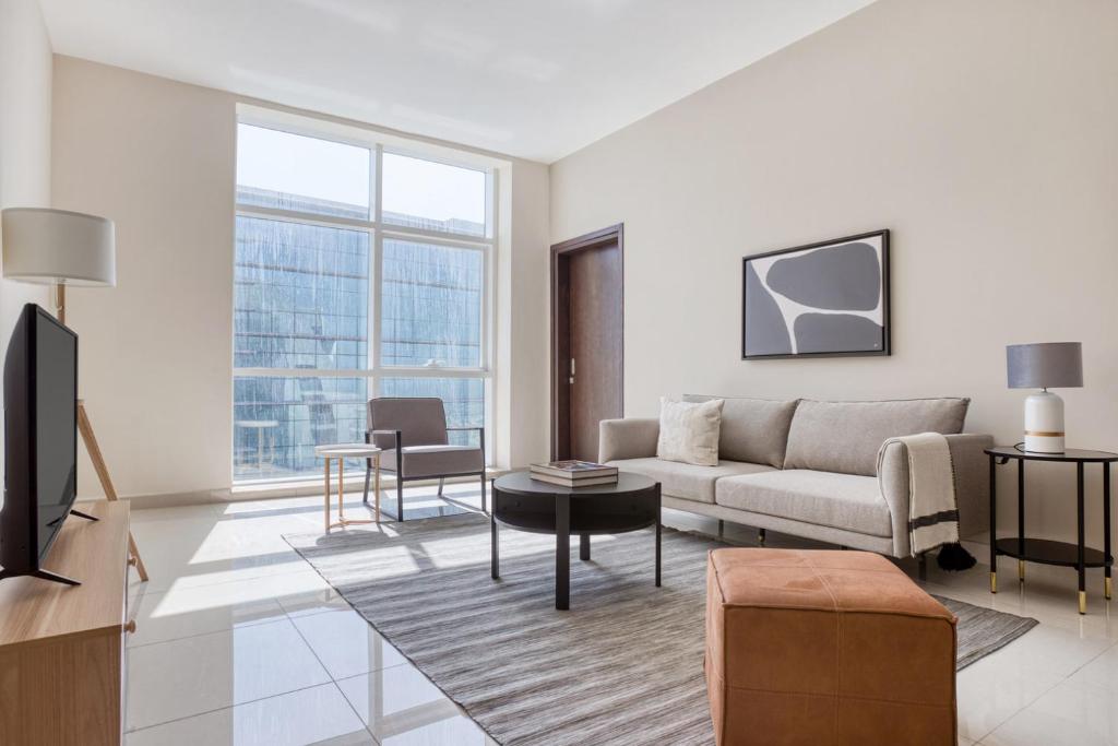 Blueground Duja Tower gym pool elevator DXB-887, Dubái (precios ...