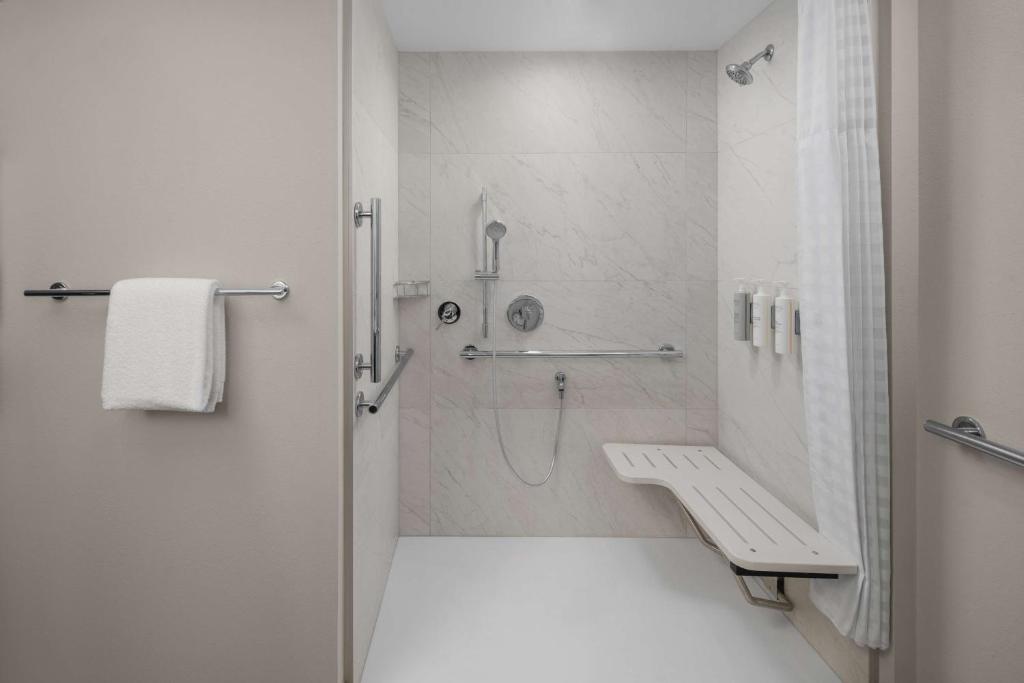 Embassy Suites By Hilton Madison Downtown, Madison (updated prices 2025)