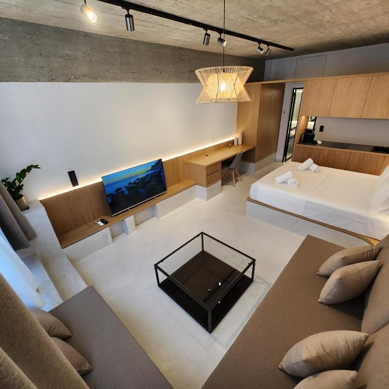 The Industrial Chic, Athens (updated prices 2026)