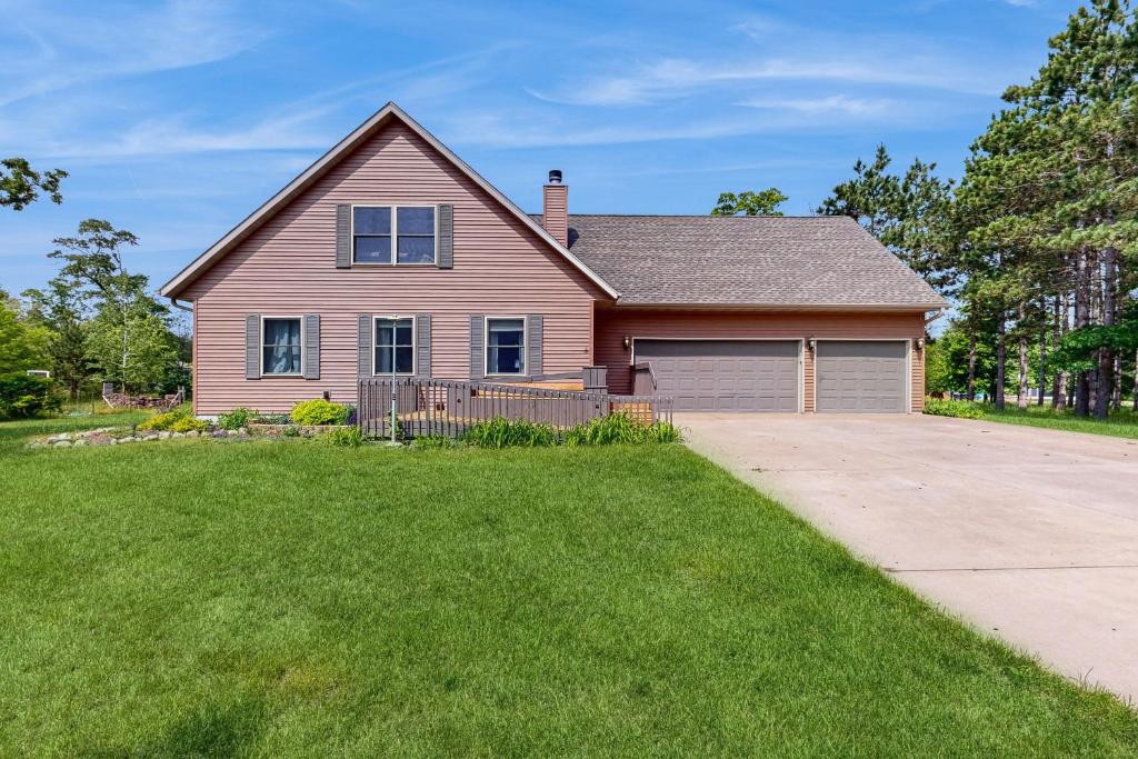 Arrowhead Lake Escape, New Rome (updated prices 2025)