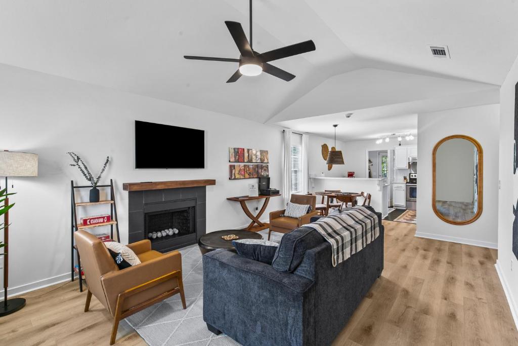 The Cozy Spot, Brandon (updated prices 2025)