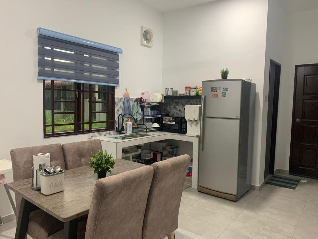 HomeStay Damia, Teluk Intan (updated prices 2025)