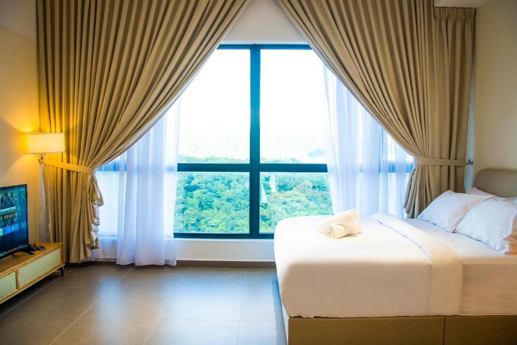 4 Mossaz studio with skypool at Empire City By Light House, Petaling ...