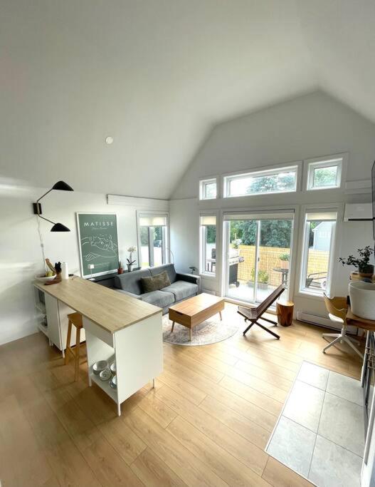 Évasion nature condo lumineux 5 min du Mt- Orford, Orford ...