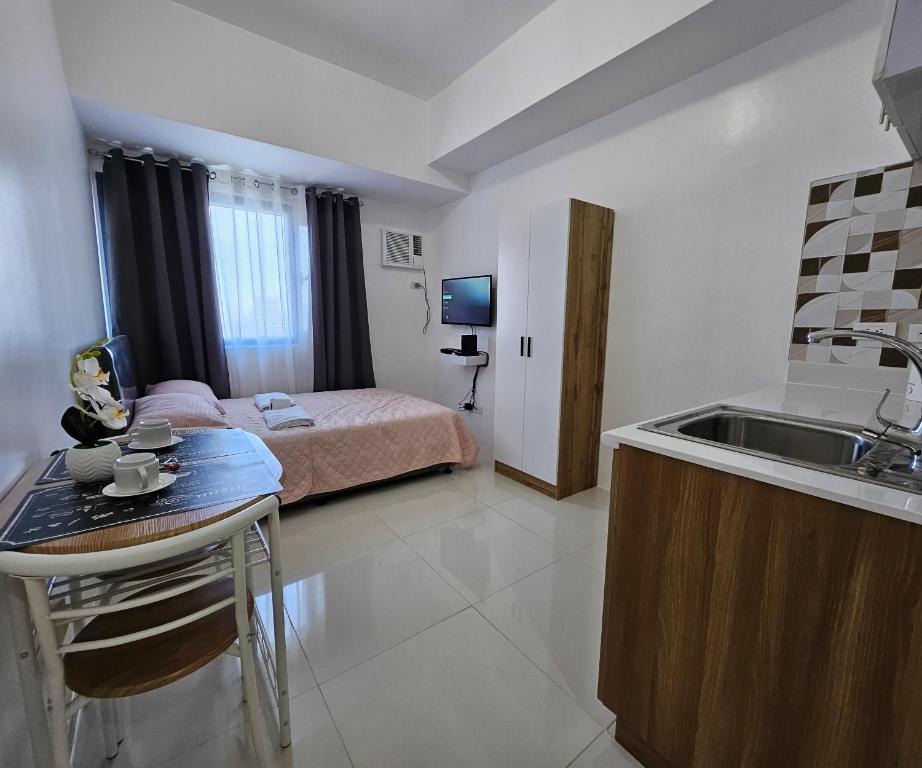 Grand Riviera Suites Home by the Bay Studio 9, Manila (updated prices 2025)
