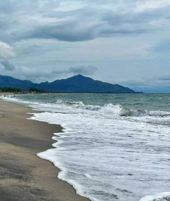 Joe's Dawgs Staycation, Zambales (tarifs actualisés 2024)