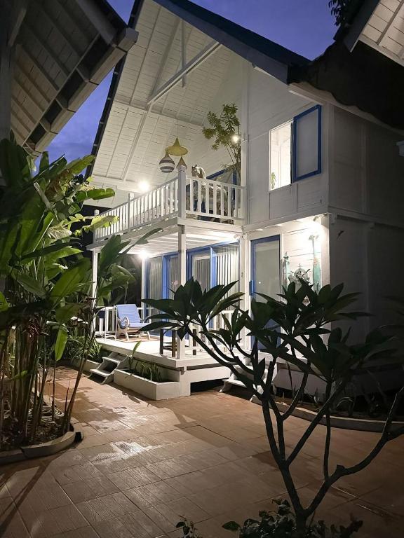 Kenzo hut3 mesari, Seminyak (precios actualizados 2025)