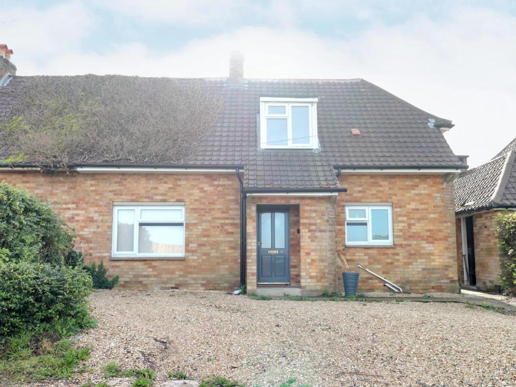 Tranquil Clyffe Cottage, Cliffe Pypard (updated prices 2026)