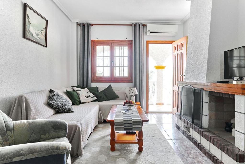 Casa Grenata, Torrevieja (updated prices 2025)