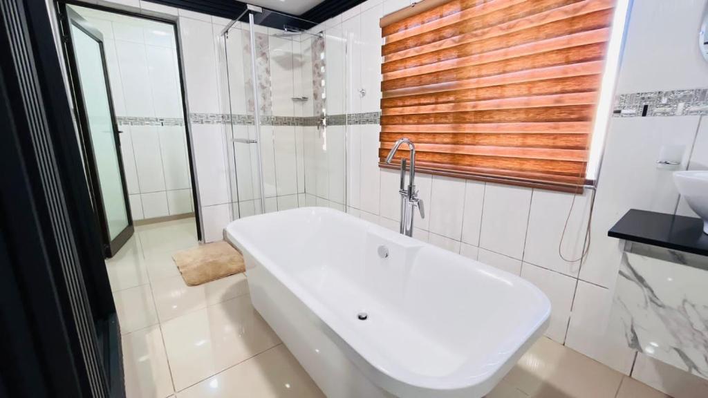 Boeketlong Lodge, Jane Furse (updated prices 2025)