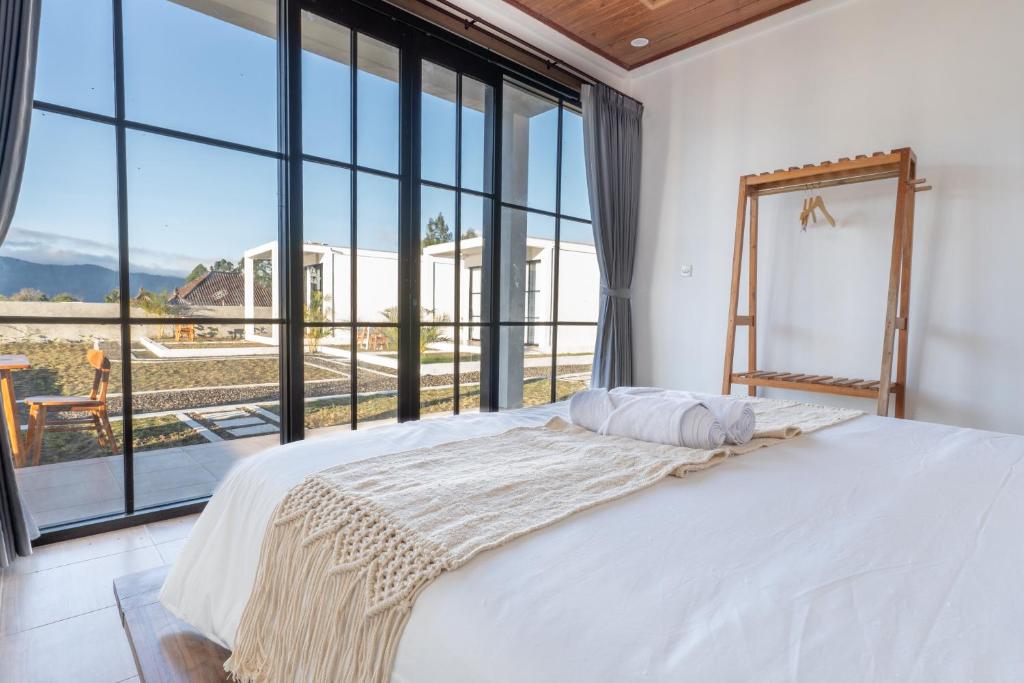 Batur Harmony1, Kubupenlokan (aktualisierte Preise für 2025)