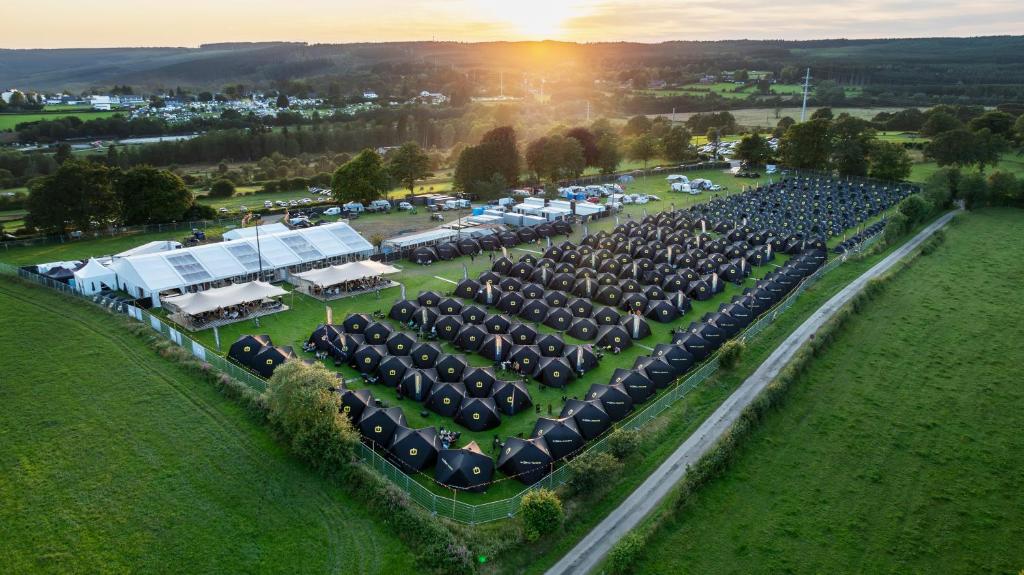 Global-Tickets Village Spa-Francorchamps, Francorchamps (updated prices ...