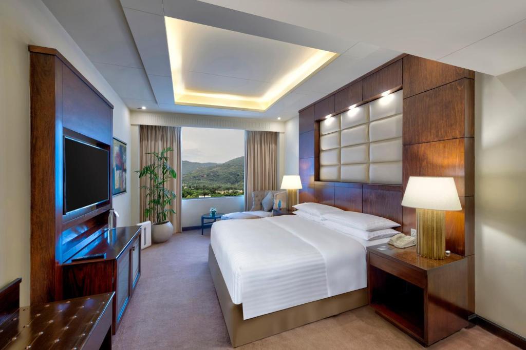 Islamabad Marriott Hotel, Islamabad (updated prices 2025)