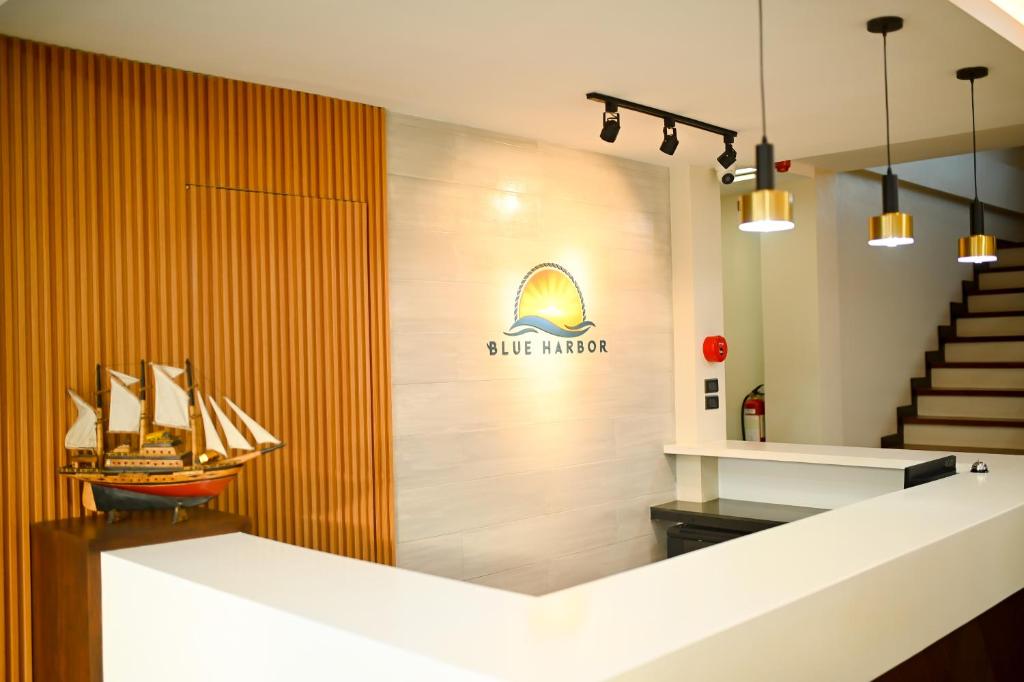 Blue Harbor Hotel, Calapan (updated prices 2026)