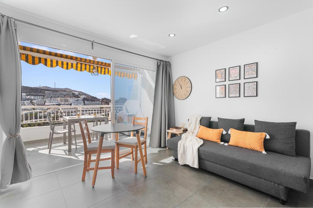 Piscina Infinita Paraiso Puerto Rico, Puerto Rico de Gran Canaria ...