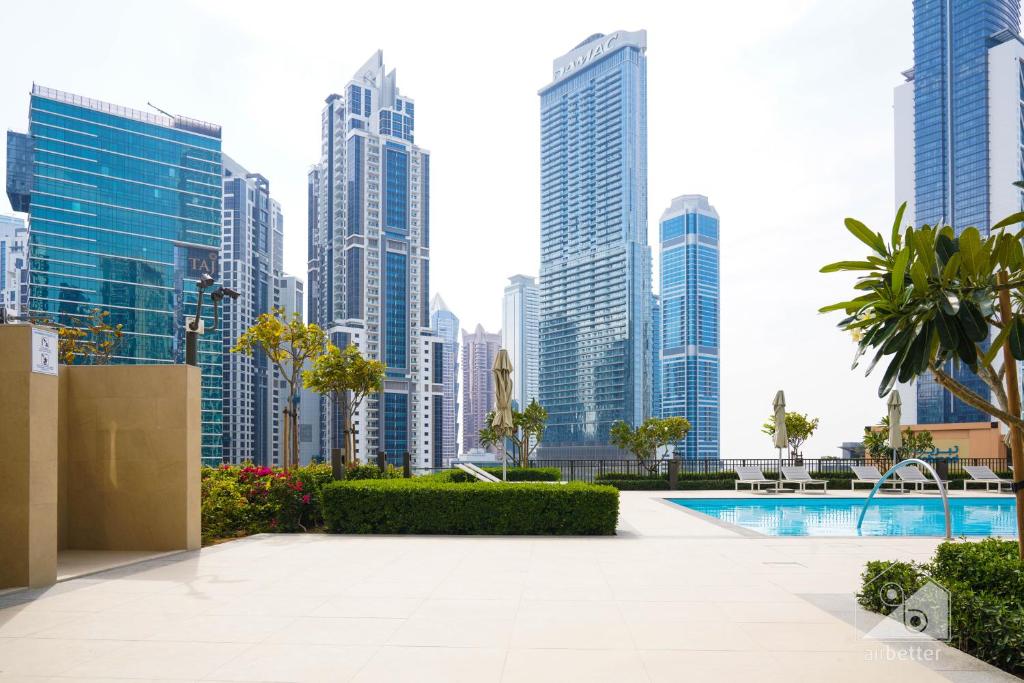 Luxury Burj Crown Downtown Balcony & View, Dubai (updated prices 2026)