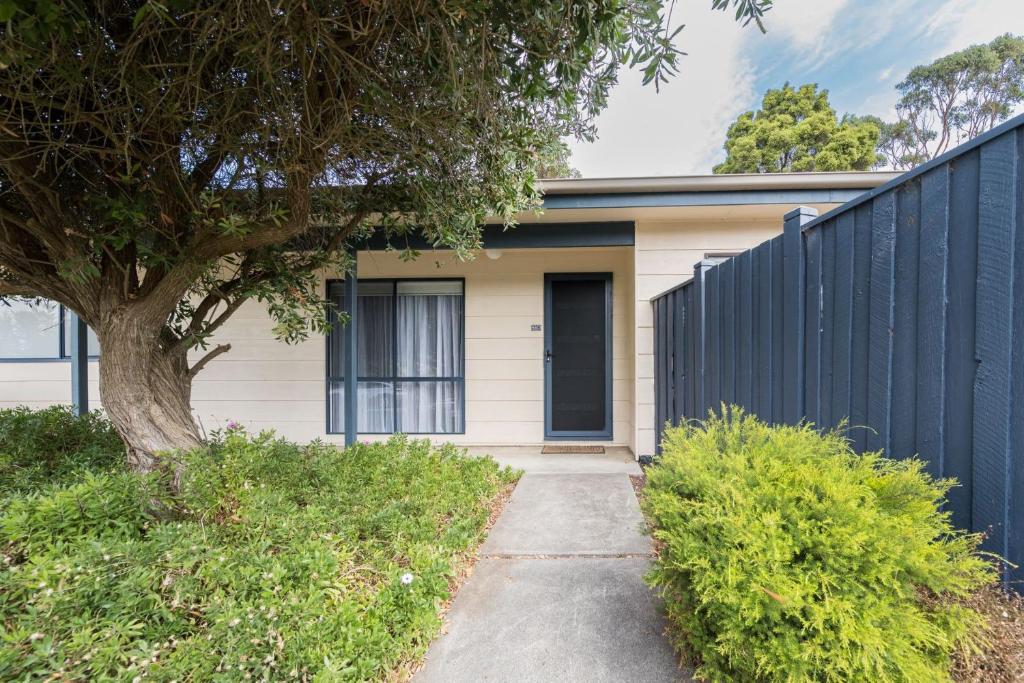 Blue Haven Inlet Side, Inverloch (updated prices 2025)