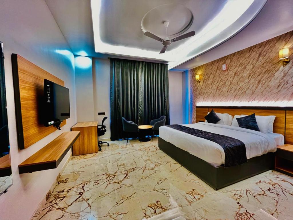 The Grand Oasis Hotel & Resort, Greater Noida (updated prices 2025)