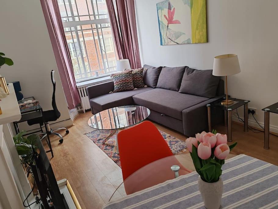 Nice two bedroom apartment in Bayswater, London (updated prices 2026)