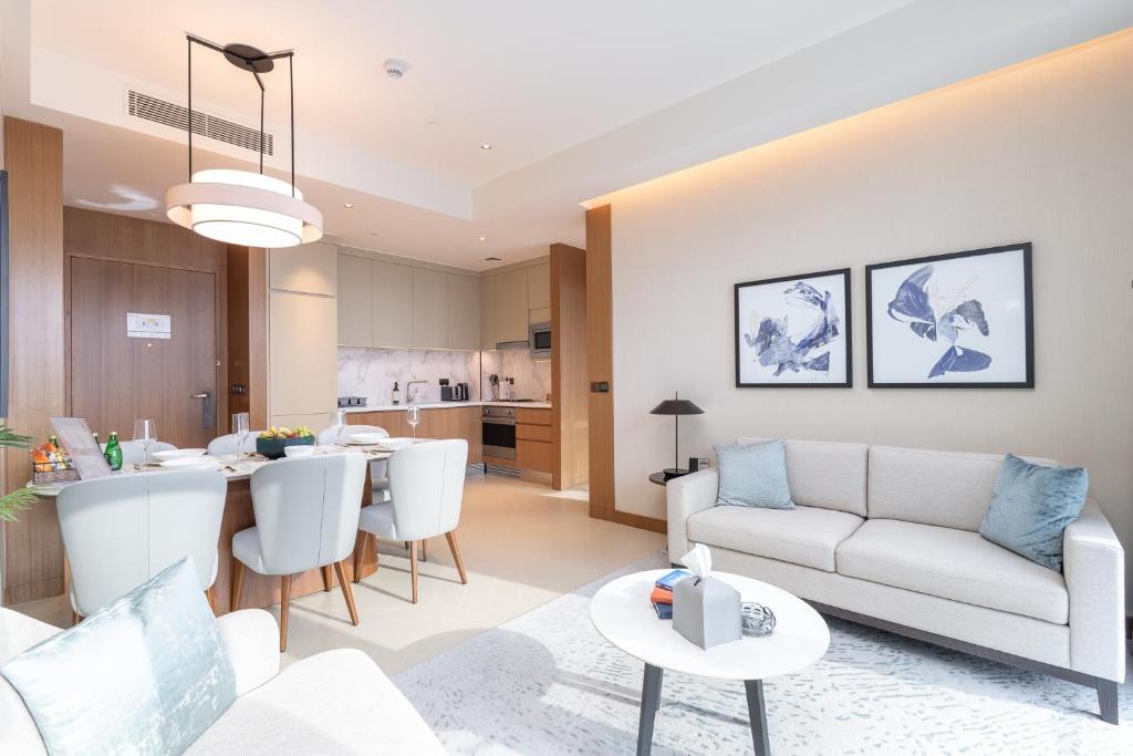 Address Opera Residences, 2 BR Luxury Hotel Apartment,Five minutes walk ...