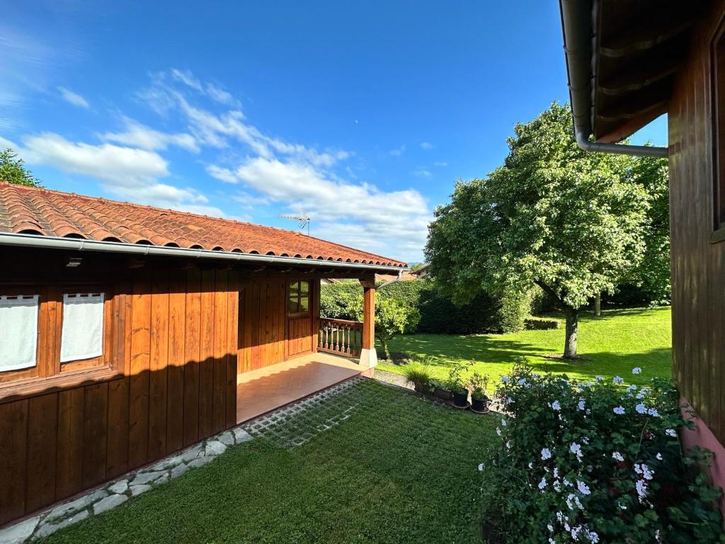 Las Casucas, Villegar (updated prices 2025)