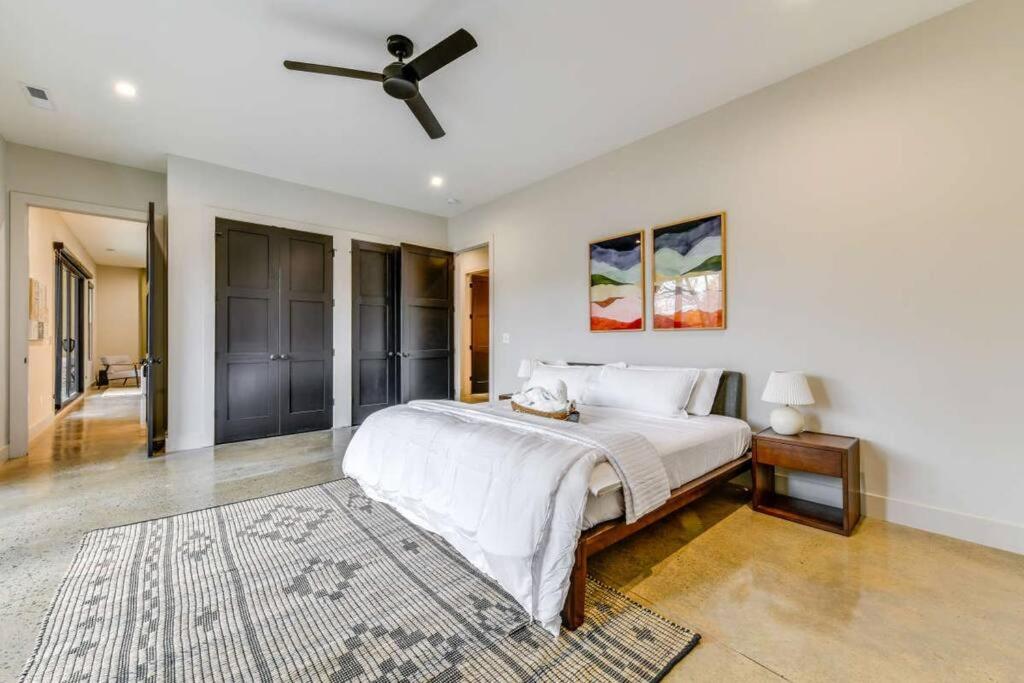 The Flat - A Lake View Retreat with Dock Access, Mooresville ...