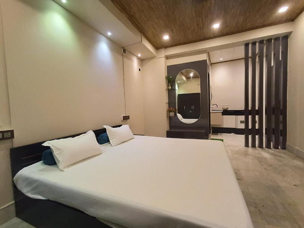Kinza by city rooms, Guwahati (updated prices 2026)