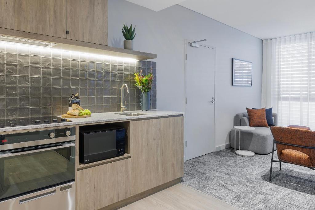 Punthill Maitland, Maitland (updated prices 2025)