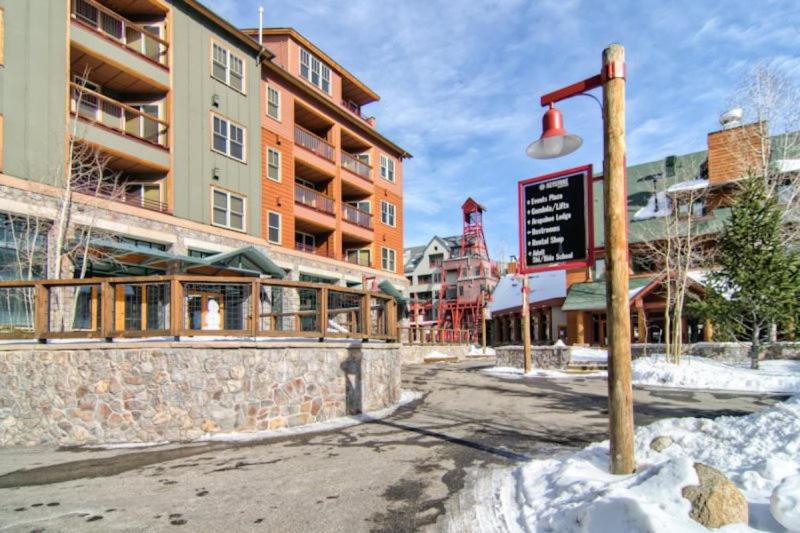 Premier 2 Bedroom Mountain Condo In River Run Village With Expansive ...