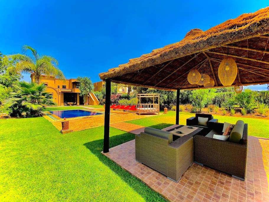 Luxurious & Comfy Golf Gem Pool Pergola View, Ala el Ma (updated prices ...