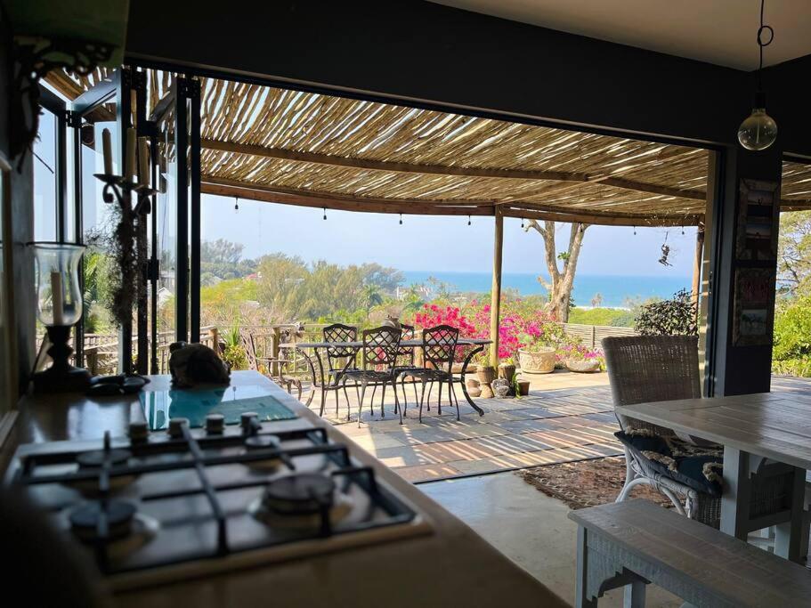 Bohemian Beach Loft - Salt Rock, Ballito (tarifs actualisés 2024)