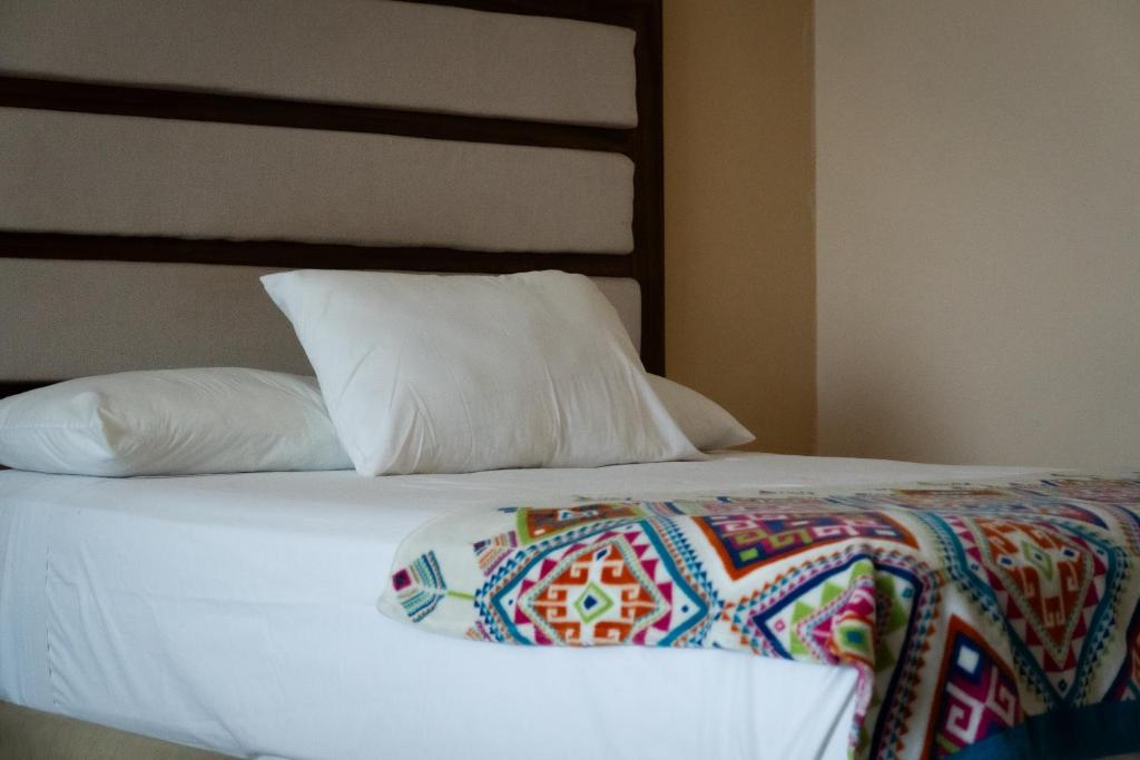 Infinity Suites doble room 202, Cancún (updated prices 2025)