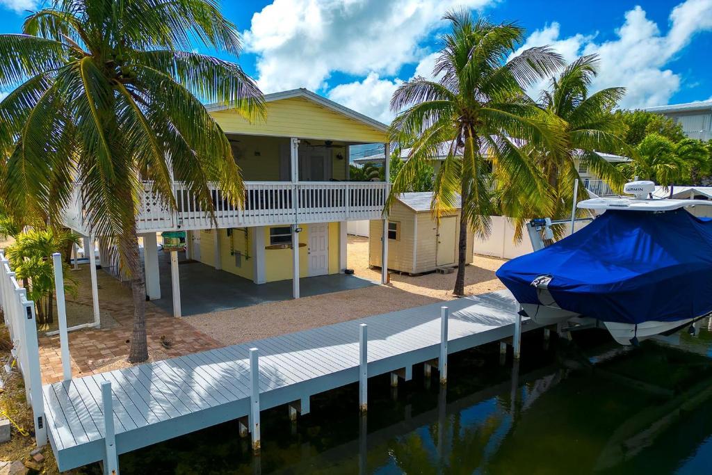 Cayman Cottage, Summerland Key (updated prices 2026)