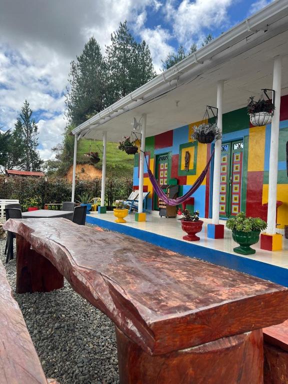 the colors house, Guatapé (updated prices 2024)