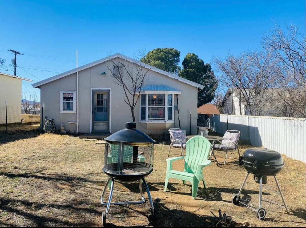 Casa de Amigos, Alpine (updated prices 2025)