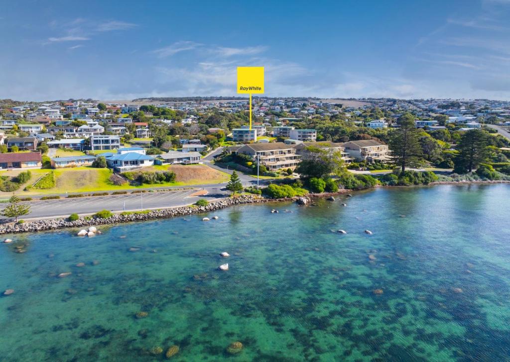 Blue Horizon -Unit 5, 2 Solway Crescent, Encounter Bay, Encounter Bay ...