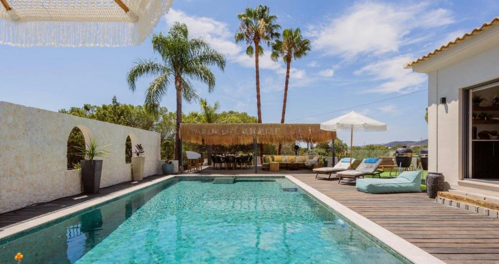 Casa Chameleon, Almancil (updated prices 2024)