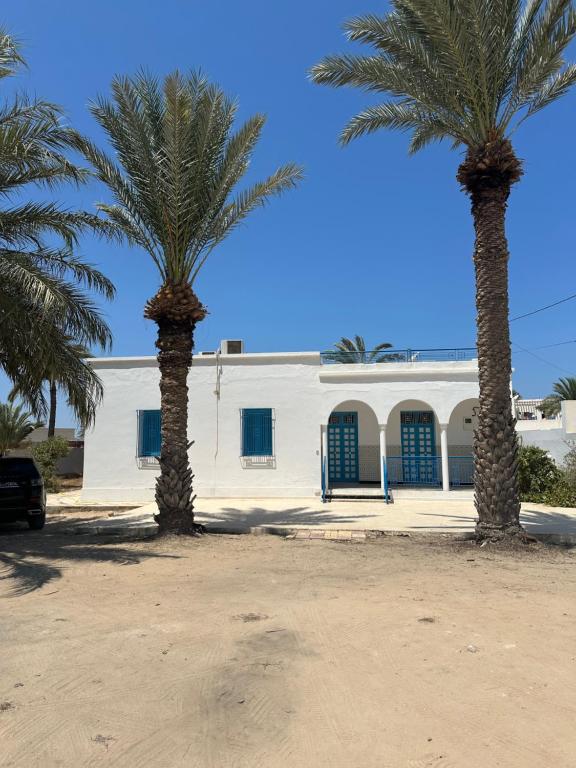 Une maison djerbienne, Houmt Souk (updated prices 2026)