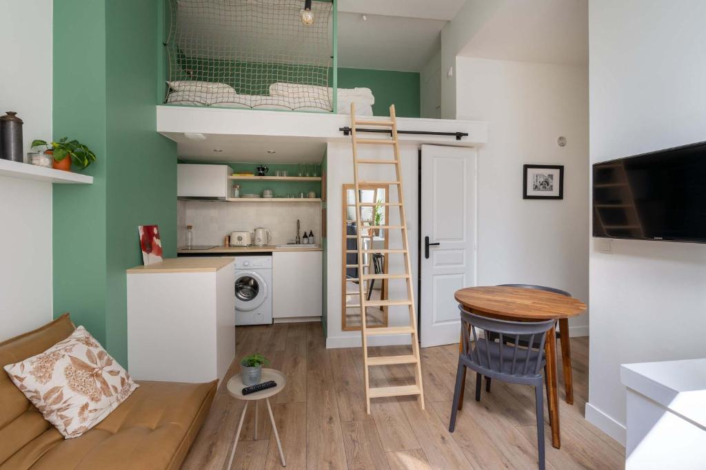 Pristine Studio Apartment 5 Min to Sacre Coeur, Paris (updated prices 2025)