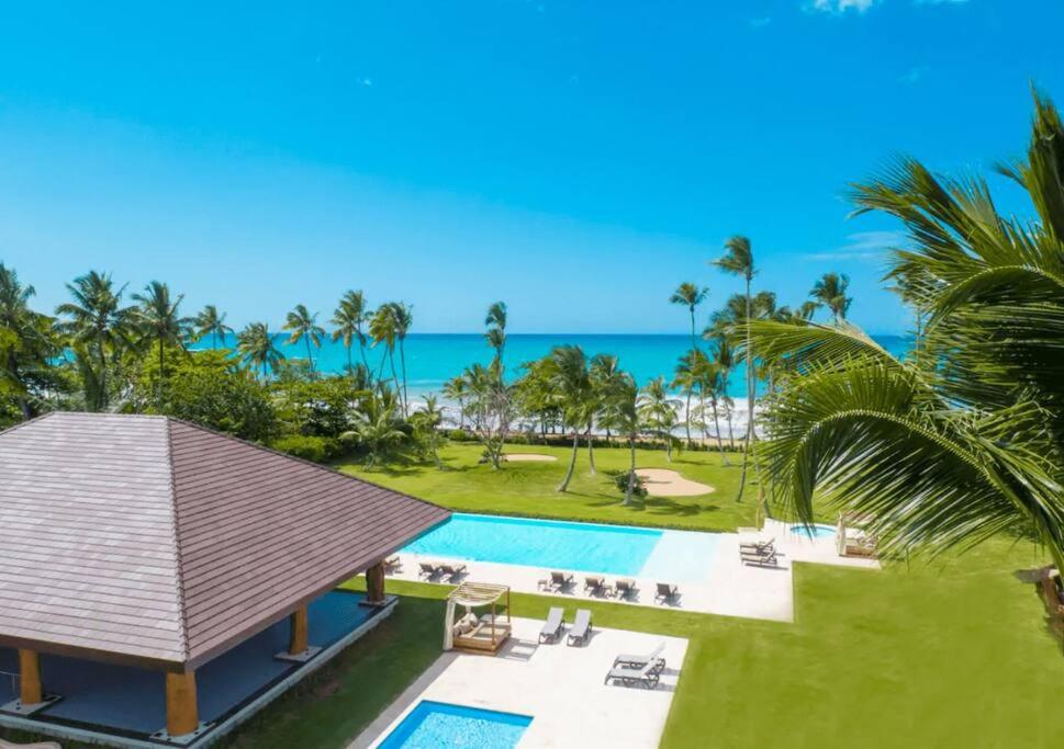 New 4 BR PH with Jacuzzi & BBQ LV 4302, Las Terrenas (updated prices 2024)