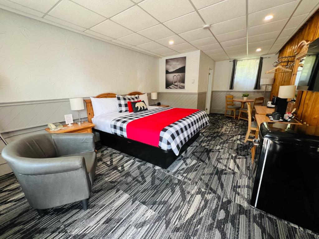 Mystic Isle Motel, Wawa (updated prices 2024)