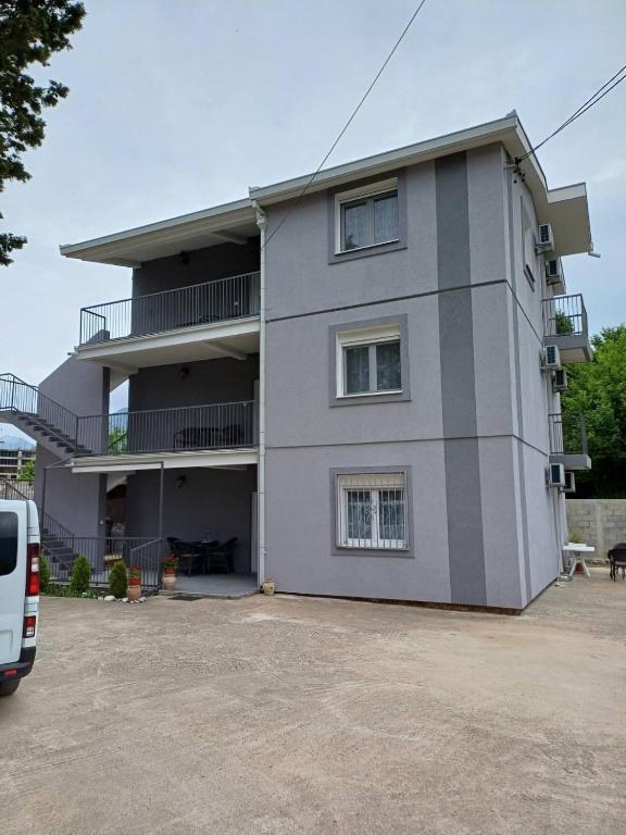 Adriatika, Bjeliši (updated prices 2025)