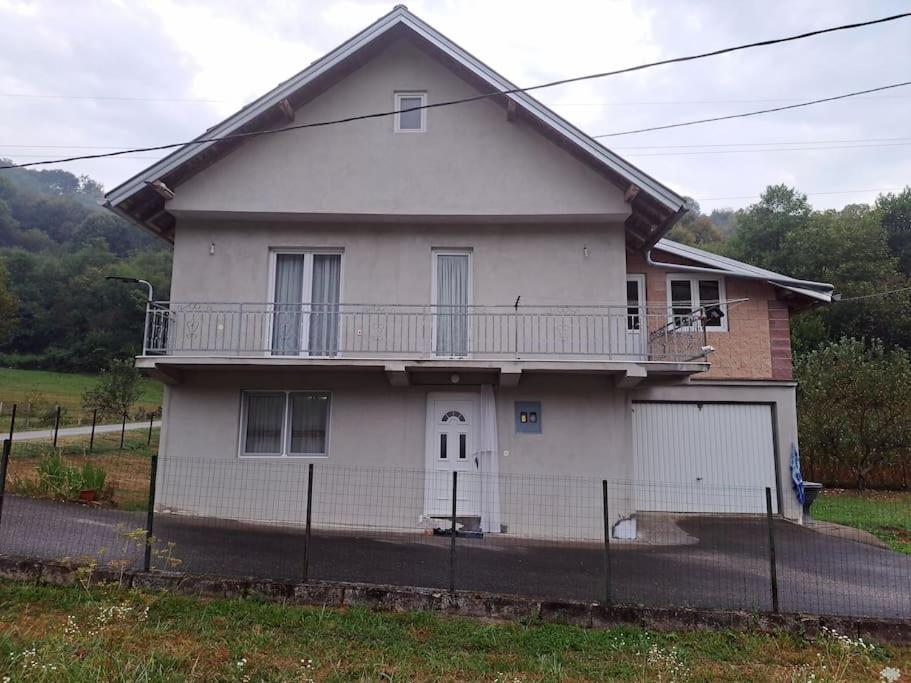 Kuća odmora - House of rest, Bratunac (precios actualizados 2025)