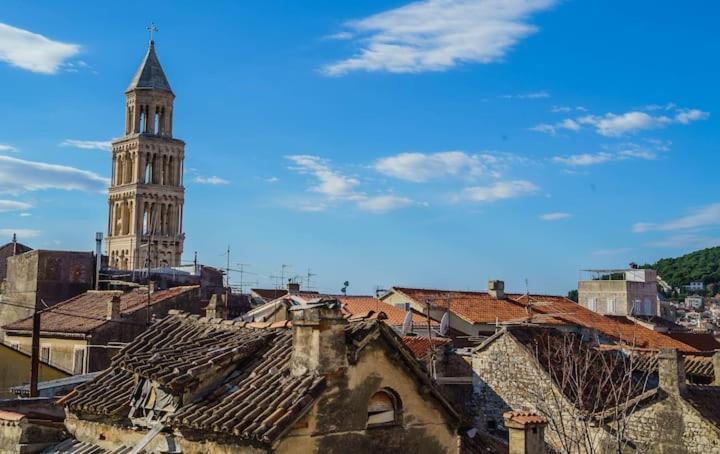 Split Central, Split (updated prices 2024)